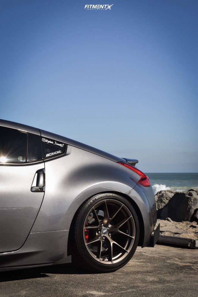 2020 Nissan 370Z Sport Touring with 19x9.5 ESR Rf2 and Michelin 245x35 ...