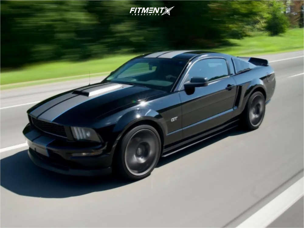2007 Ford Mustang GT with 20x9.5 RTR Tech 7 and Nitto 255x35 on Stock ...