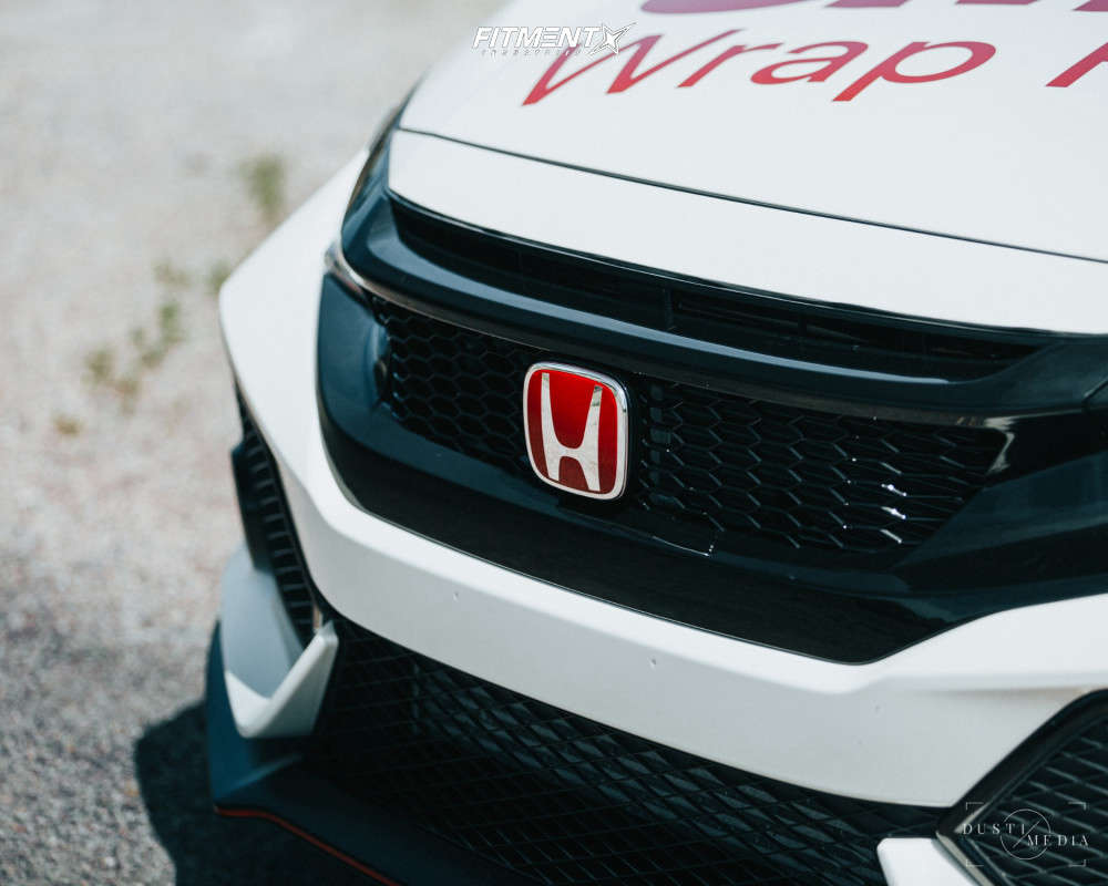 2019 Honda Civic Type R with 18x9.5 RSR Forged R903 and Michelin 255x40 ...