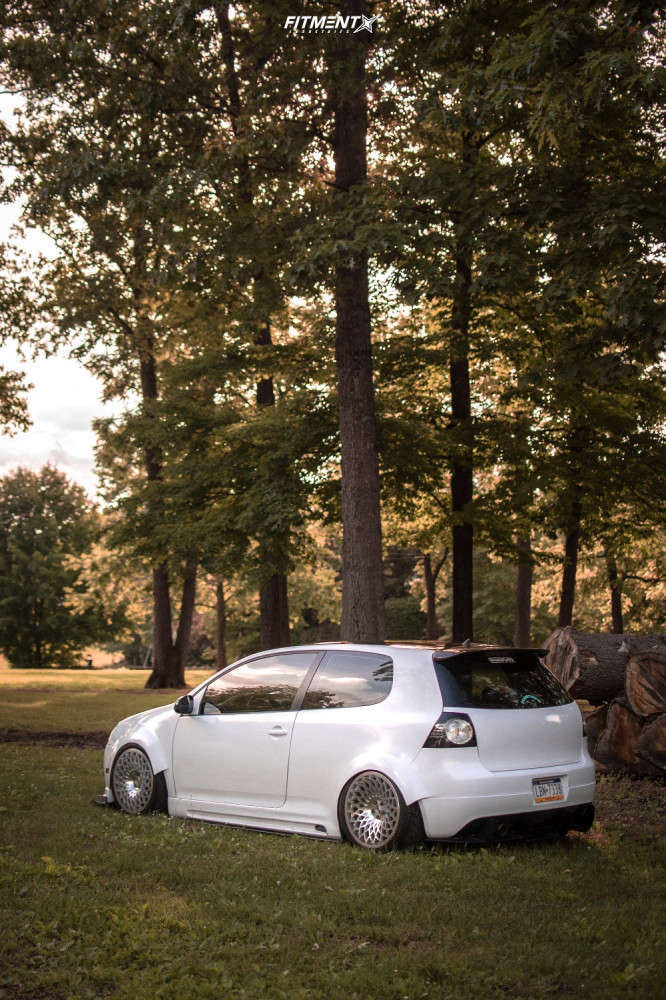 2008 Volkswagen Rabbit 2.5 with 18x8.5 WatercooledIND Mt10 and Toyo ...