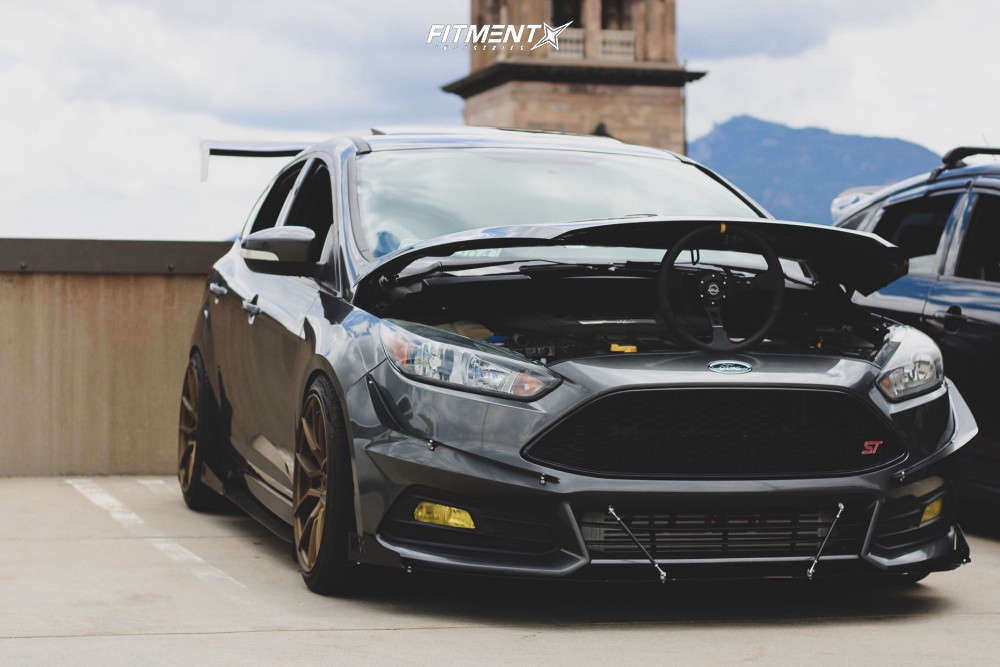 2016 Ford Focus ST with 18x9.5 Option Lab R716 and Kenda 235x45 on ...
