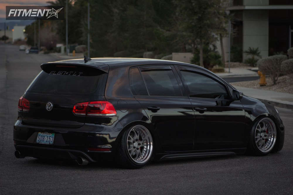 2012 Volkswagen GTI Base with 17x9.5 Racing Hart and Ohtsu 205x40 on ...