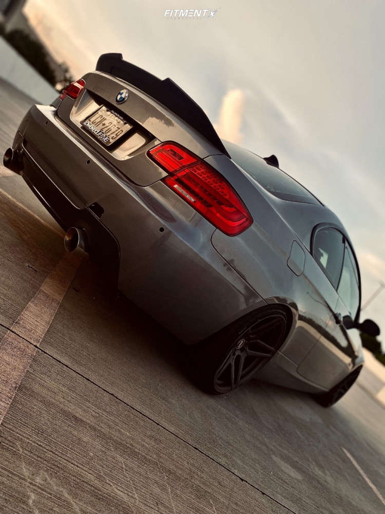 2008 BMW 3 Series Base with 19x9.5 ESR Rf15 and Federal 225x35 on ...