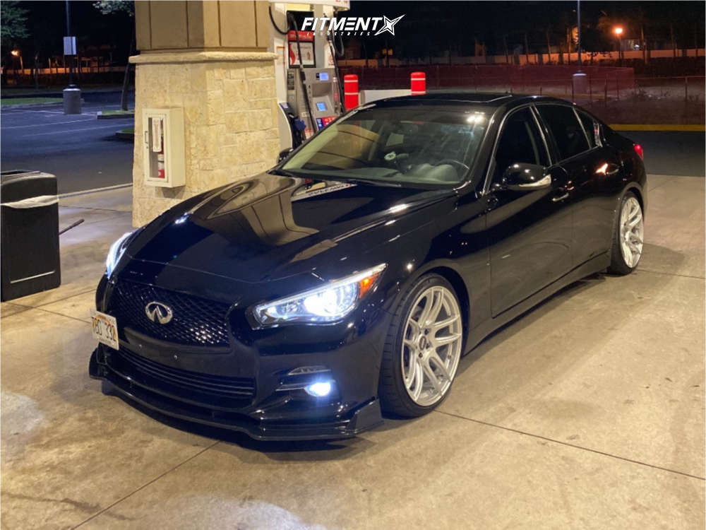 2017 INFINITI Q50 Premium with 19x9.5 ESR Sr08 and Kumho 235x35 on ...