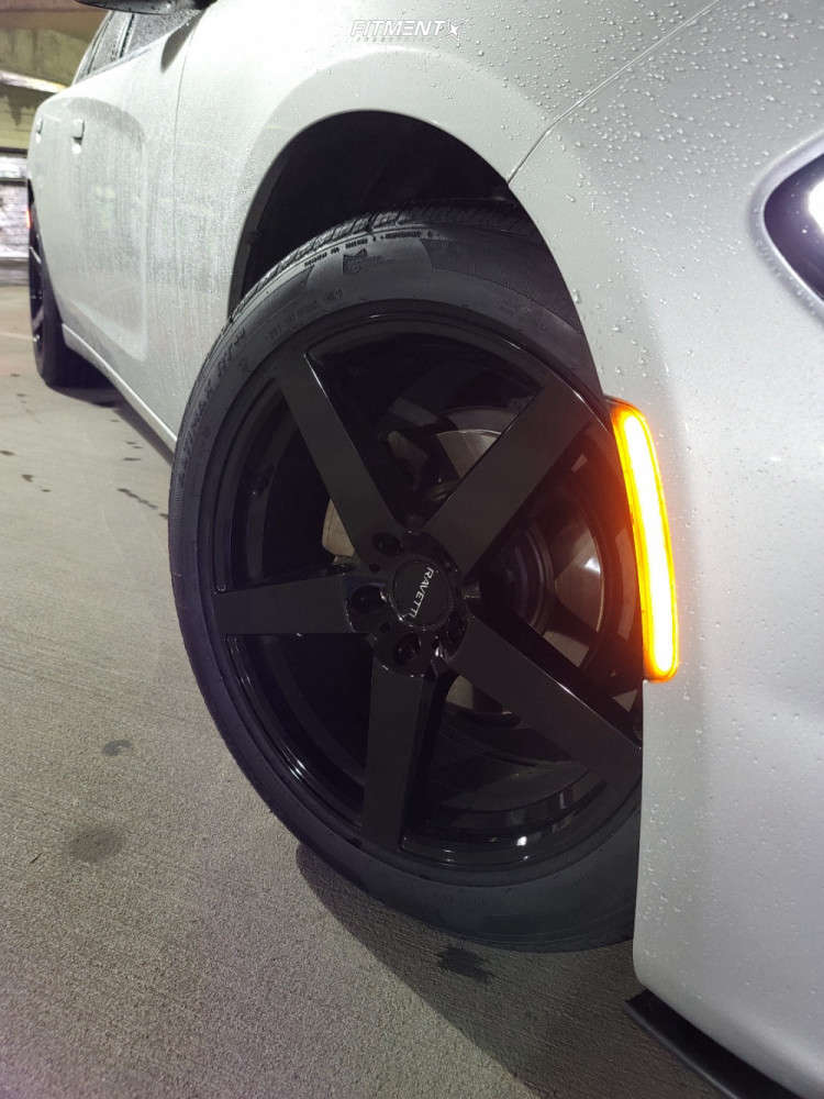2019 Dodge Charger SXT with 20x8.5 Ravetti M13 and General 245x50 on ...