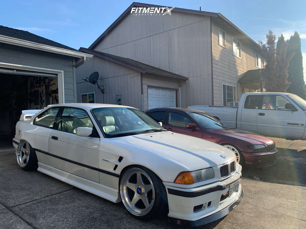 1994 BMW 325is Base with 18x10.5 ESR Forged CR5 and Cosmo 225x40 on ...