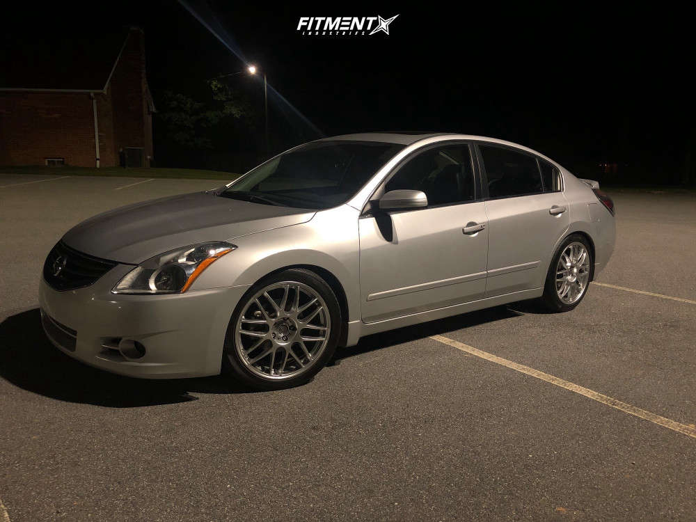 2012 Nissan Altima SR with 19x8.5 Drag Dr37 and Continental 245x40 on ...