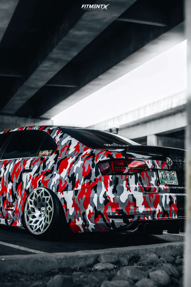 2017 Volkswagen Jetta S with 18x9.5 WatercooledIND Md1 and Achilles ...