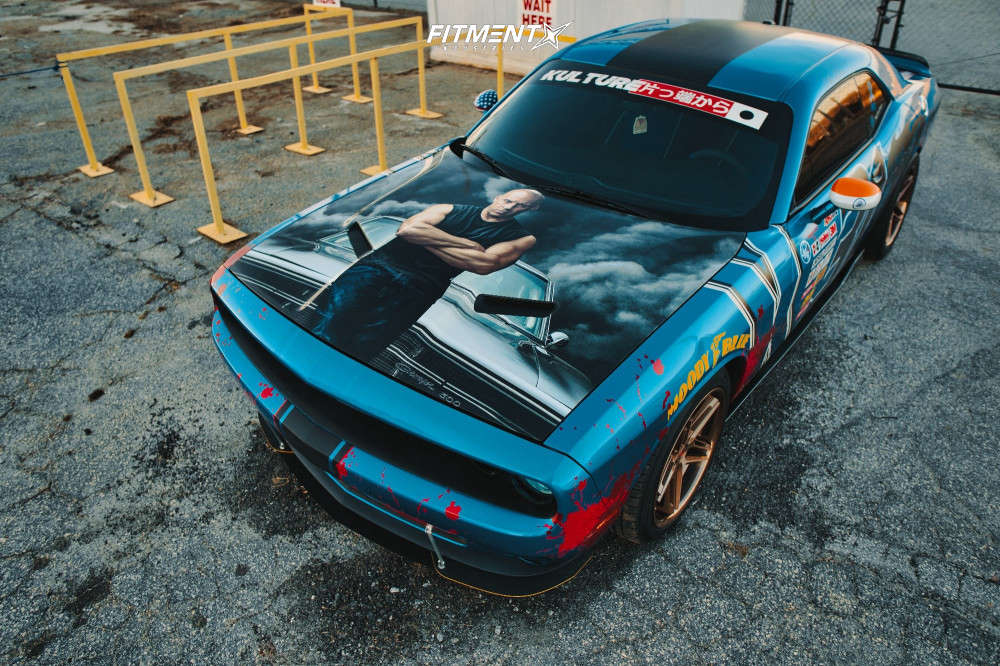 2015 Dodge Challenger R/T with 20x9 Ferrada CM1 and Atrezzo 245x45 on ...