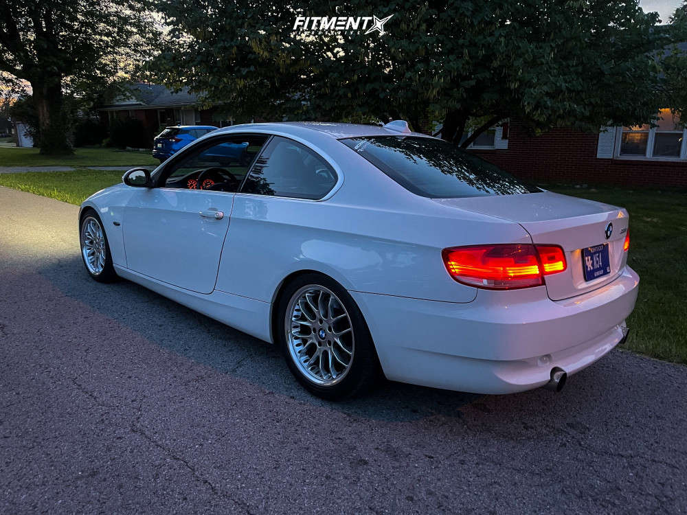 2007 BMW 335i Base with 18x8 MRR Gt7 and Continental 235x40 on ...