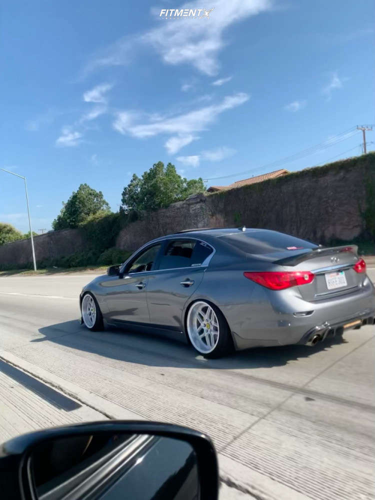 2014 INFINITI Q50 Premium with 19x10.5 ESR Cs15 and Lionhart 225x35 on ...