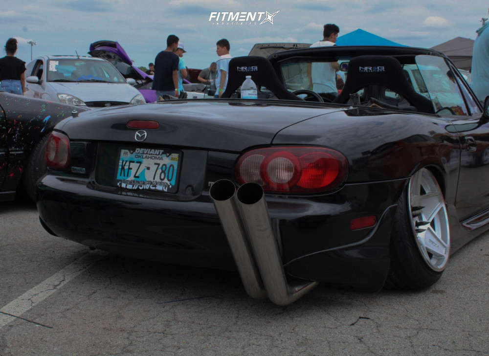2001 Mazda Miata LS with 16x9 3SDM 0.05 and Federal 195x40 on Coilovers ...