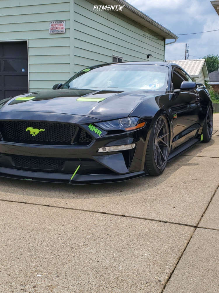 2020 Ford Mustang GT Premium with 20x10.5 Vertini Rfs1.9 and Sumitomo ...