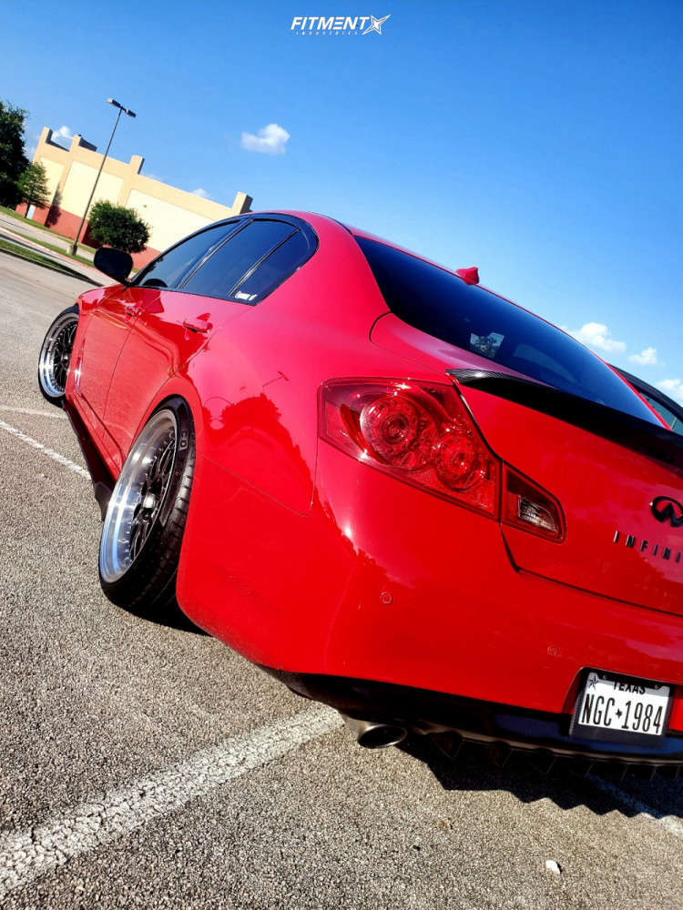 2012 INFINITI G37 Journey with 19x8.5 ESR Sr01 and Maxxis 225x35 on ...