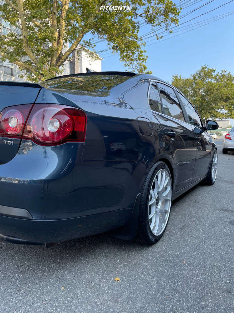 2010 Volkswagen Jetta TDI with 18x8 ASA GT5 and Hankook 225x40 on ...
