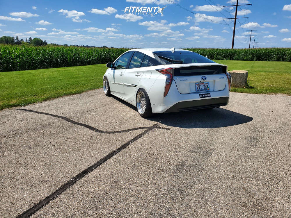 2016 Toyota Prius Base with 17x9 XXR 536 and Milestar 225x45 on ...