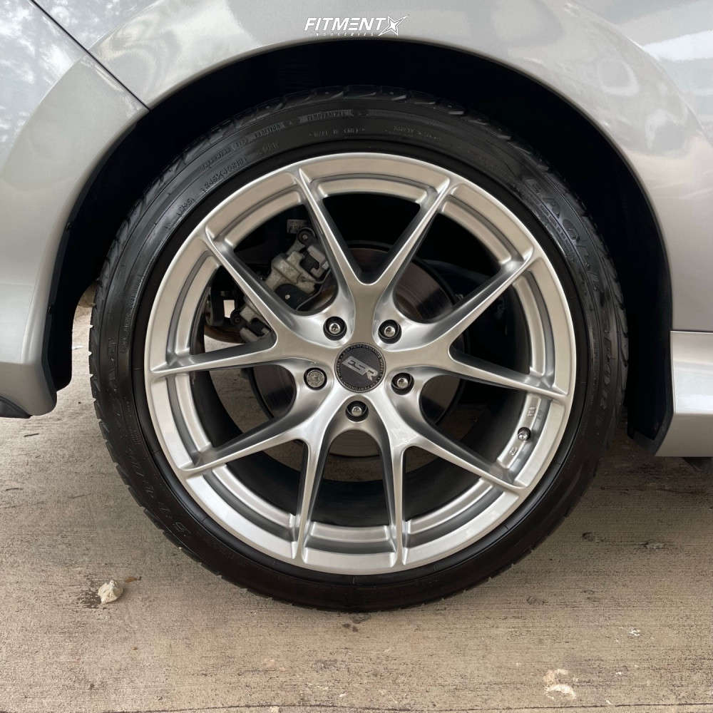 2018 Honda Civic Si with 18x9.5 ESR Rf2 and Goodyear 245x40 on Stock ...