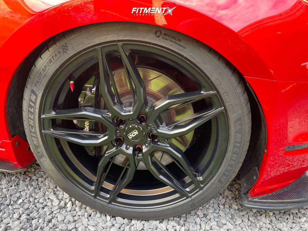 2014 Ford Mustang GT with 20x9 ADV.1 Adv005 and Michelin 265x30 on Air ...