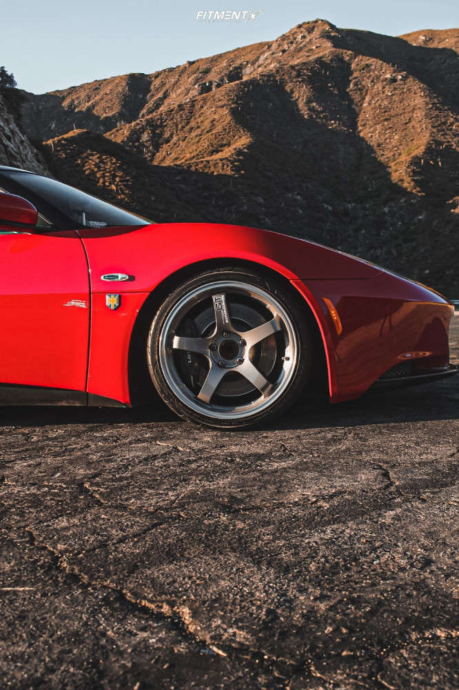 2011 Lotus Evora Base with 18x8.5 Advan Gt and Yokohama 225x35 on ...