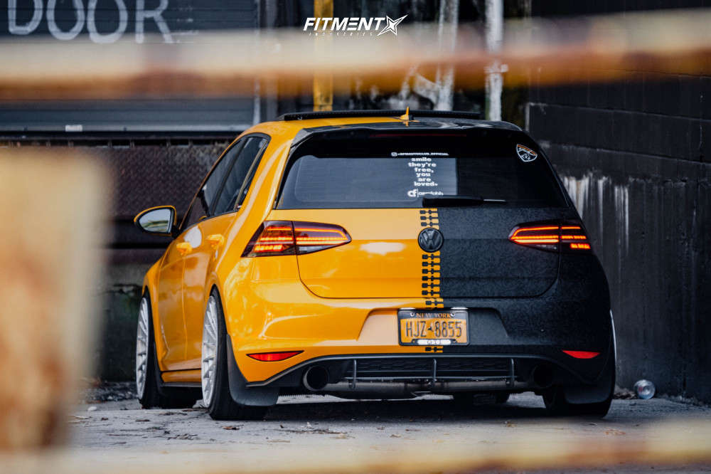 2017 Volkswagen GTI SE with 18x9.5 Rotiform Las-r and Nitto 225x40 on ...