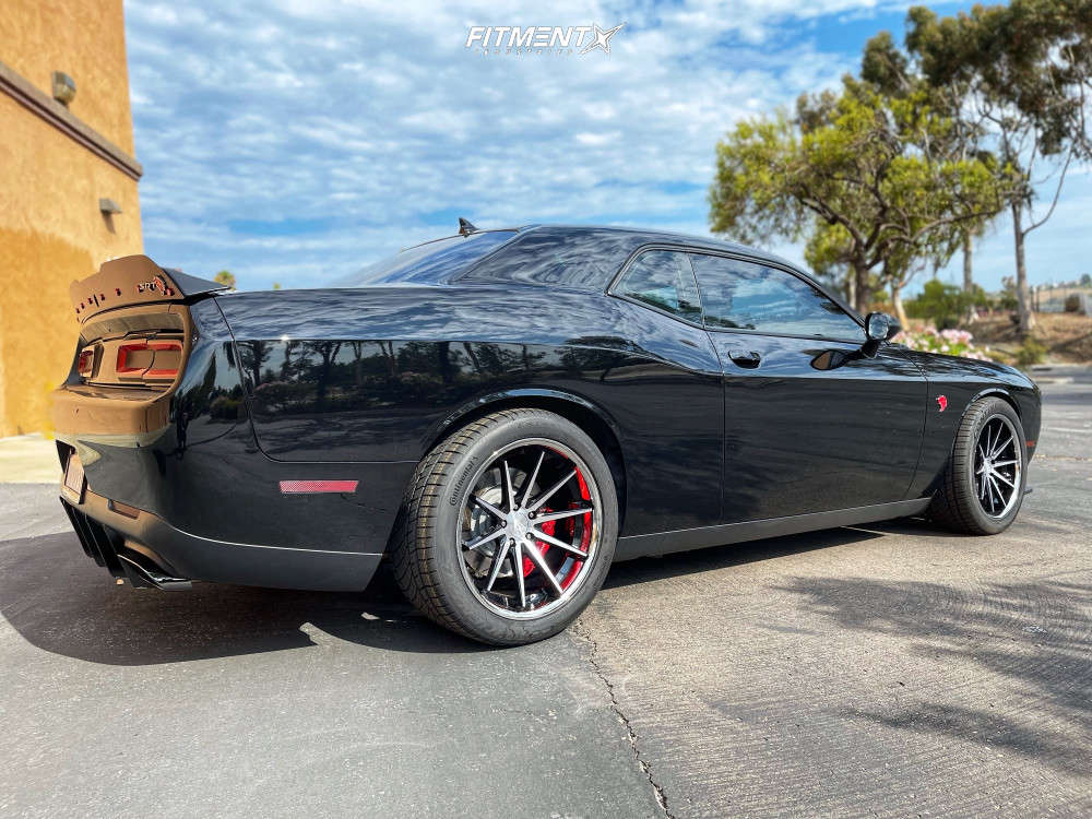 2016 Dodge Challenger SRT Hellcat with 20x9 Ferrada FR4 and Continental ...