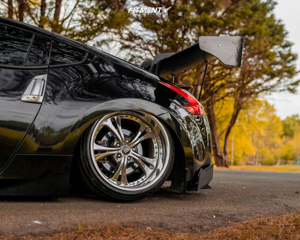 2009 Nissan 370Z 2dr Coupe (3.7L 6cyl 7A) with 19x10.5 Weds Cerberus 2 ...