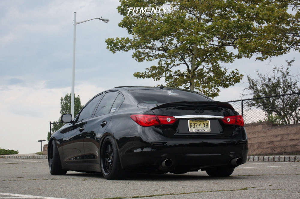 2015 INFINITI Q50 Premium with 18x9.5 ESR Cs11 and Toyo Tires 245x40 on ...
