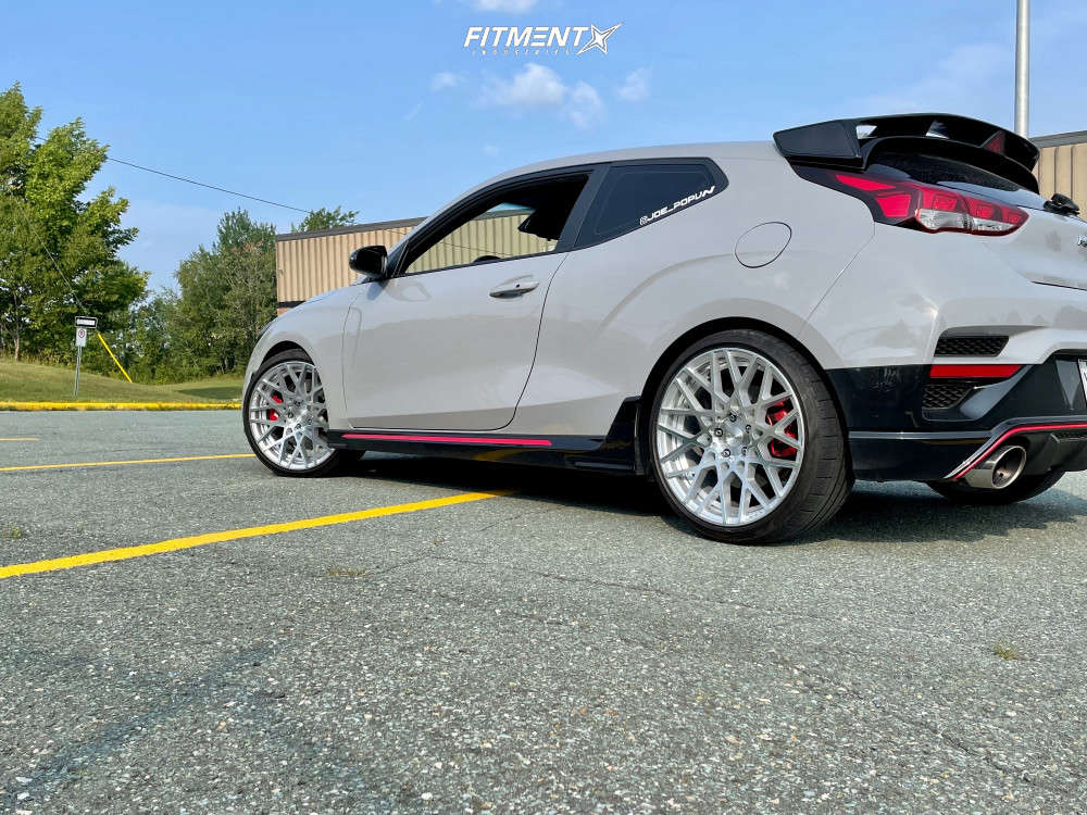 2021 Hyundai Veloster N Base with 19x8.5 Rotiform Blq and Pirelli ...
