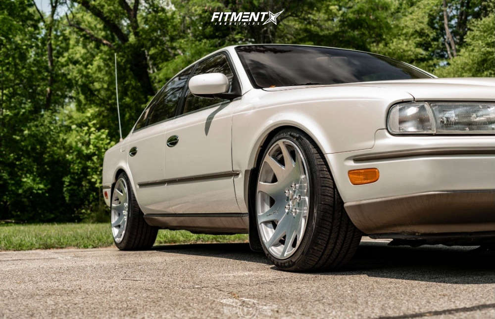 1993 INFINITI Q45 Base with 19x9.5 MRR Hr3 and Atlas 235x40 on ...