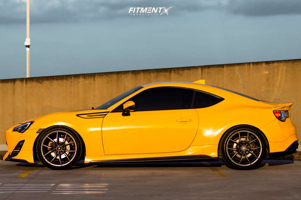 2015 Scion FR-S Base with 18x9.5 Vorsteiner V-ff108 and Yokohama 255x35 ...