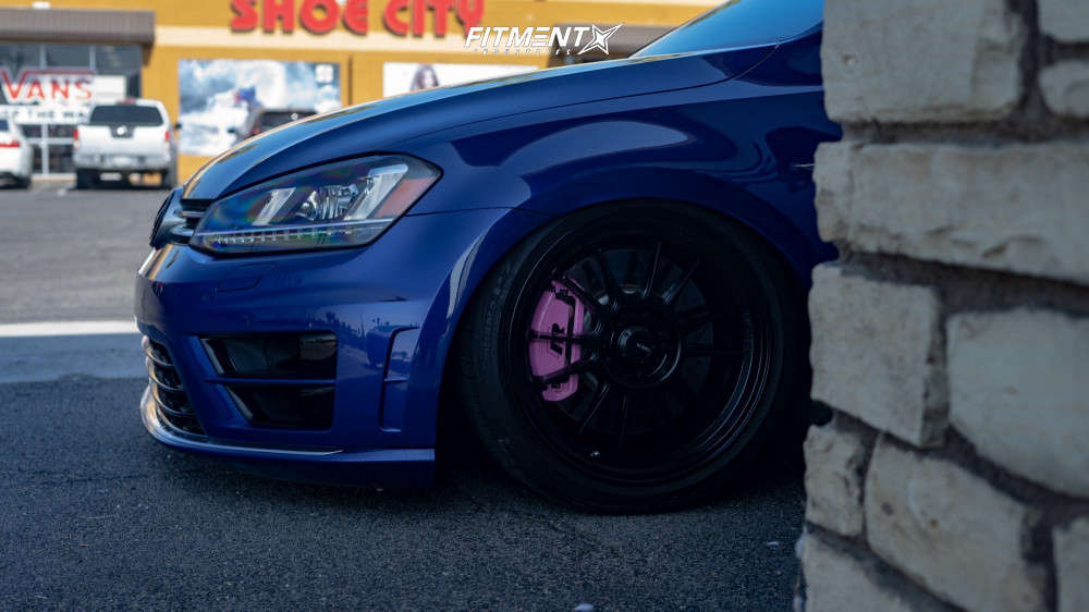 2015 Volkswagen Golf R Base with 18x8.5 Konig Hypergram and Pirelli ...