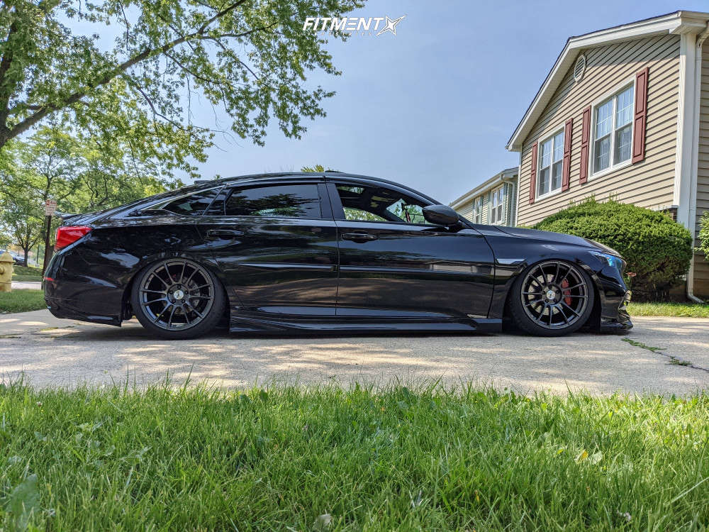 SSR GTX04 18x9.5 22 Gunmetal | XF18950+2205GDG | Fitment Industries