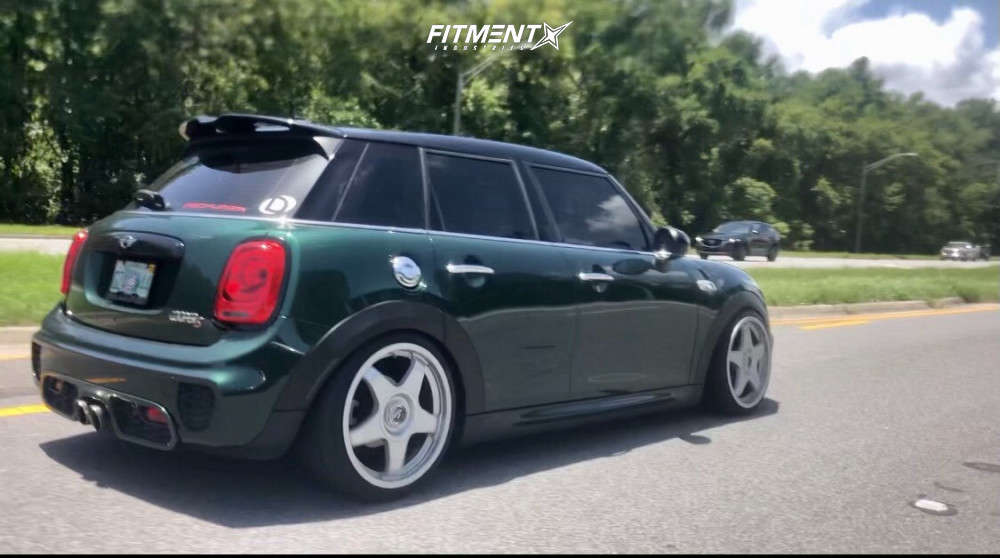 2018 Mini Cooper S with 18x8.5 Fifteen52 Chicane and Pirelli 225x35 on ...