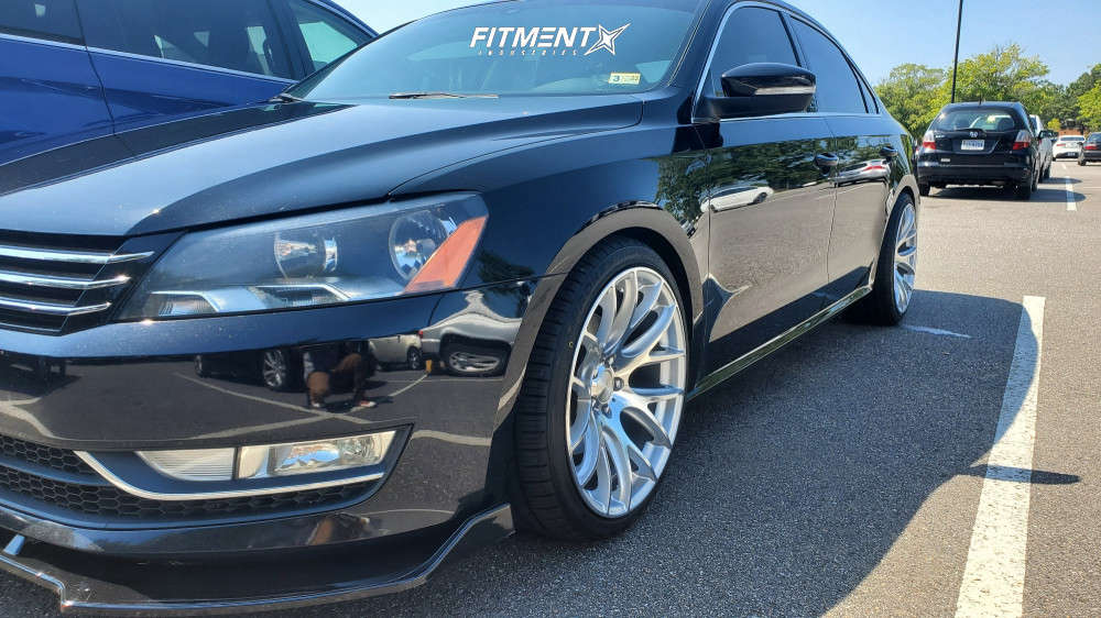 2015 Volkswagen Passat Limited Edition with 19x9.5 3SDM 0.01 and Toyo ...