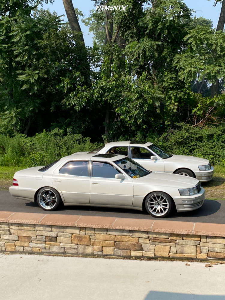 1993 Lexus LS400 Base with 18x9.5 5zigen ZR+520 and Ironman 235x40 on ...