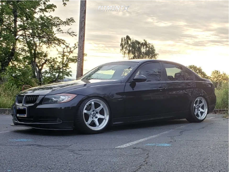 2006 BMW 325i Base with 18x9.5 ESR AP6 and Michelin 225x40 on Coilovers ...