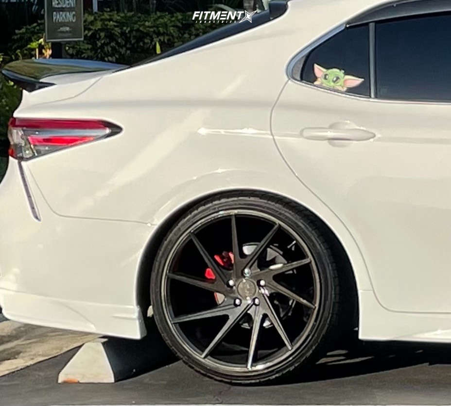 2018 Toyota Camry SE with 20x9 Niche Invert and Achilles 235x35 on ...