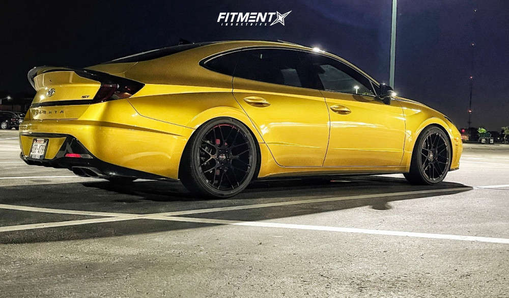 2020 Hyundai Sonata SEL Plus with 19x8.5 Ground Force Gf7 and Velozza ...