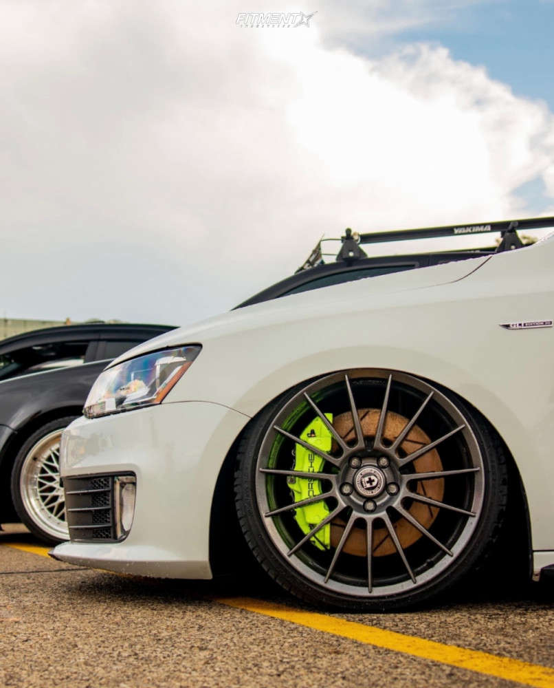 2014 Volkswagen Jetta GLI with 19x8.5 HRE FlowForm Ff15 and Delinte ...