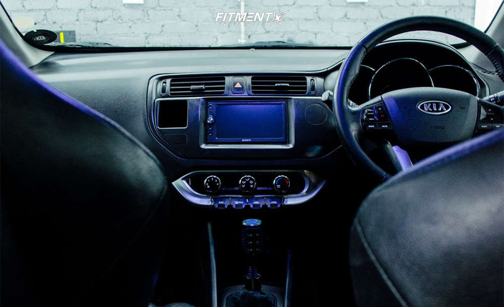 2012 Kia Rio LX with 17x7.5 Work Vs Xx and Yokohama 215x45 on Lowering ...