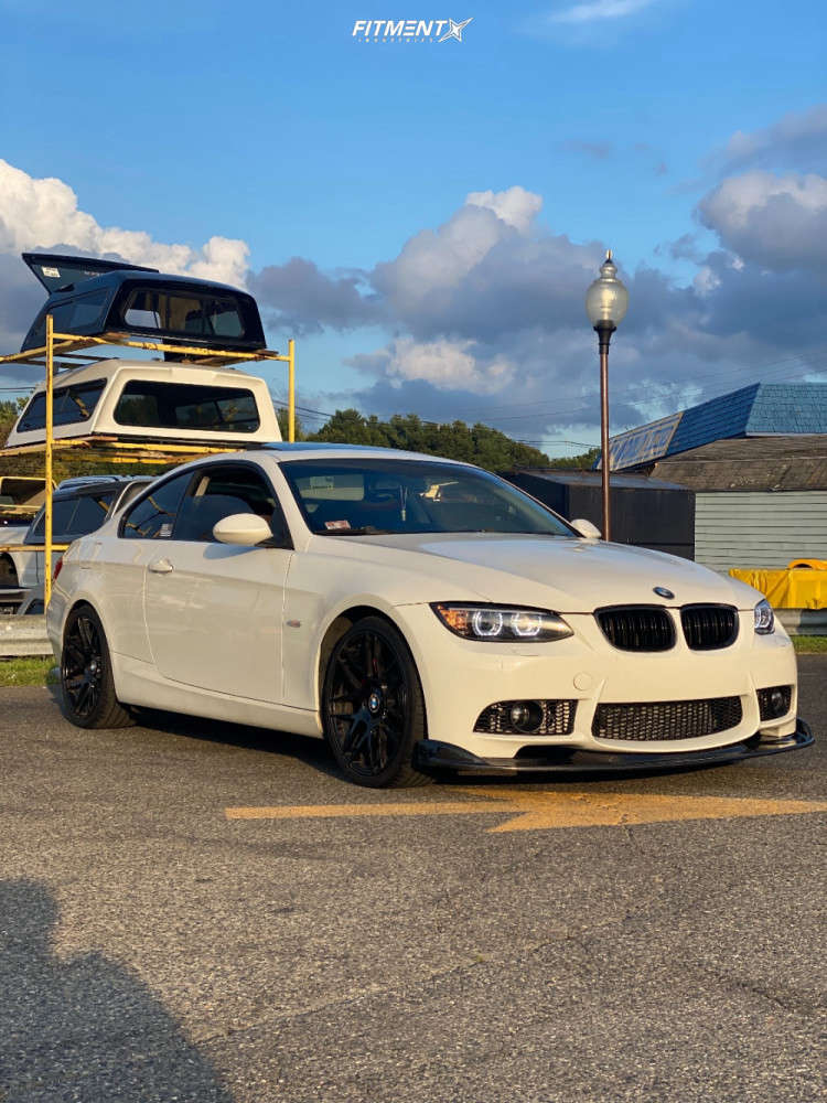 2008 BMW 335xi Base with 19x8.5 Curva C300 and Michelin 235x35 on Stock ...