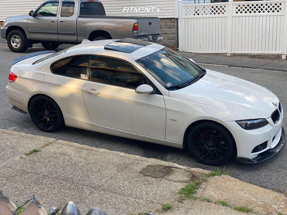 2008 BMW 335xi Base with 19x8.5 Curva C300 and Michelin 235x35 on Stock ...