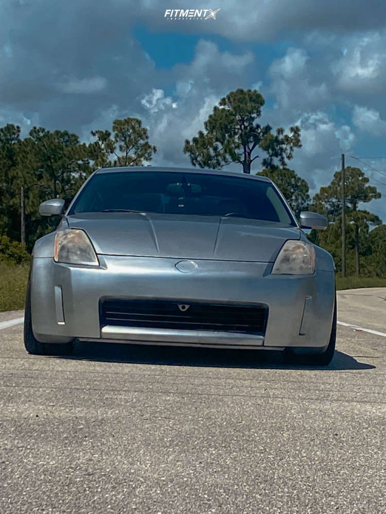 2005 Nissan 350Z 35th Anniversary Edition with 19x10.5 ESR Sr07 and ...