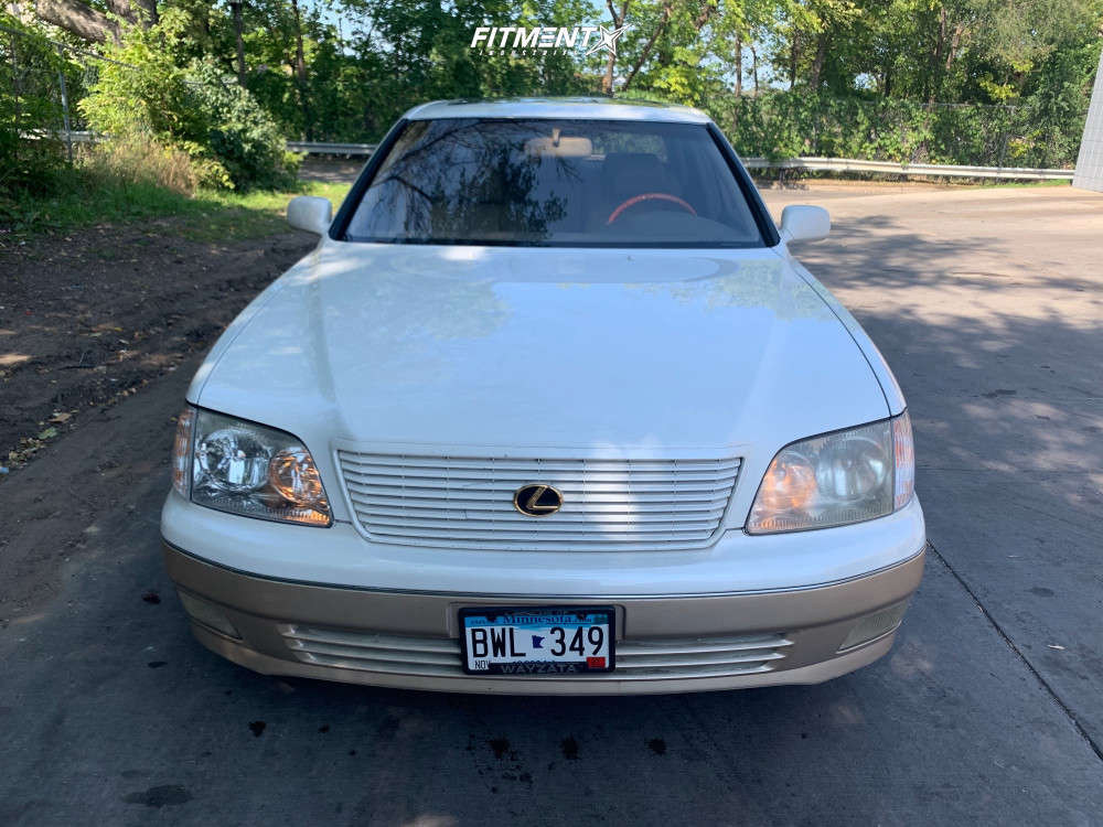 1999 Lexus LS400 Base with 18x8.5 Aodhan Ds08 and Toyo Tires 225x40 on ...