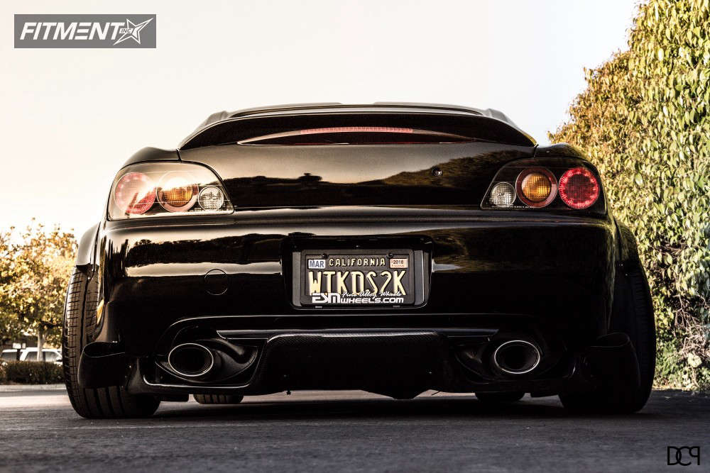 2002 Honda S2000 Base with 17x10 ESM 002r and Velozza 245x40 on ...