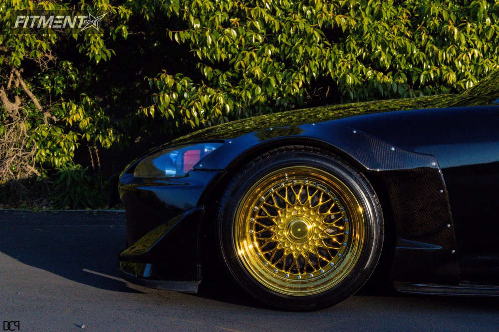 2002 Honda S2000 Base with 17x10 ESM 002r and Velozza 245x40 on ...