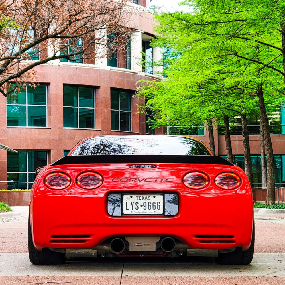 2002 Chevrolet Corvette Z06 with 18x10.5 SpeedLine C5Z and Continental ...