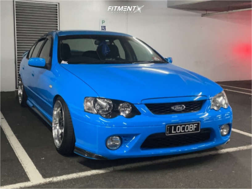 Ford Falcon Xr6 Slick Tires FORD FALCON FG X (2016) | Real Racing 3