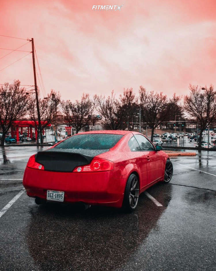 2005 INFINITI G35 Base with 19x10.5 ESR Rf2 and Toyo Tires 285x35 on ...