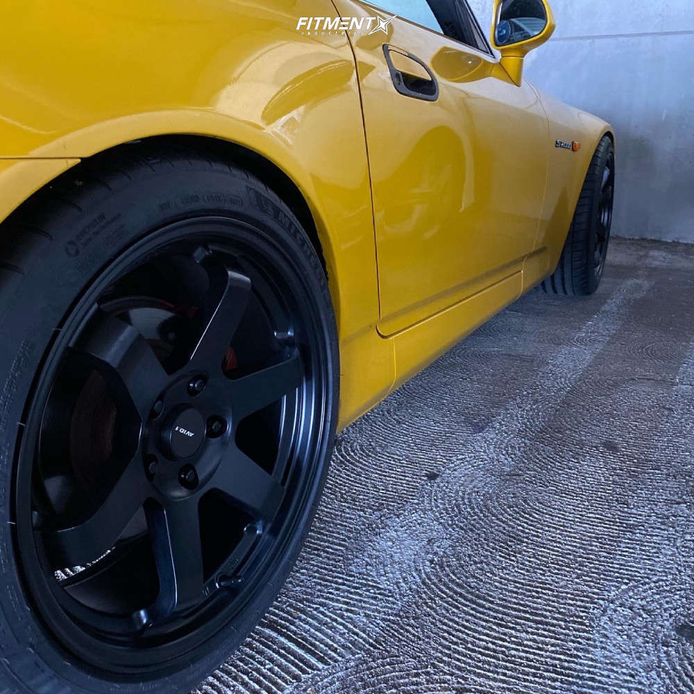 2002 Honda S2000 Base with 18x8.5 AVID1 AV6 and Michelin 235x40 on ...